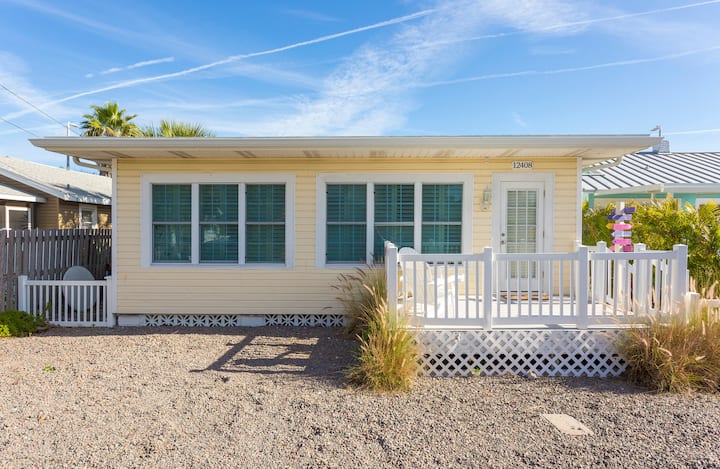 The Beach House On Treasure Island - Treasure Island, FL