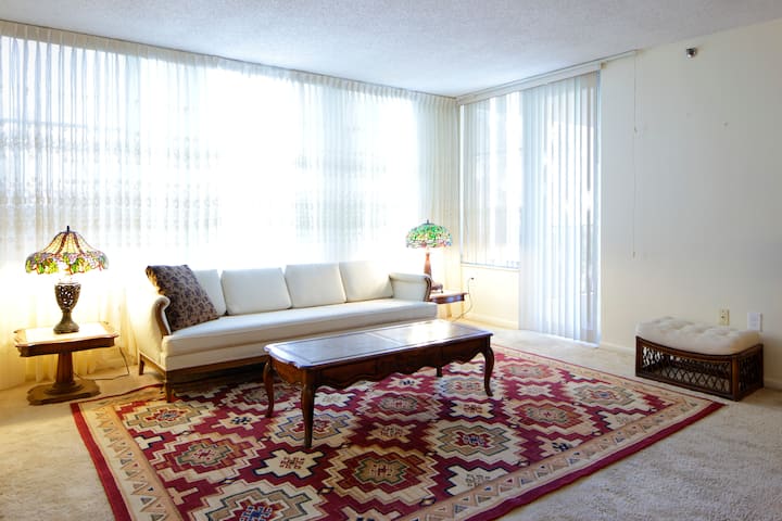Kosher/passover - Tower 41 Miami Beach, Fl 33140 - Miami Beach, FL