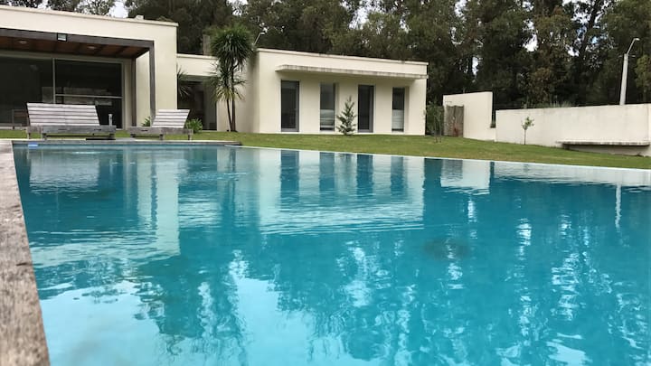 La Tuna Y El Higo 2 Casas Con Piscina En El Bosque - Uruguay