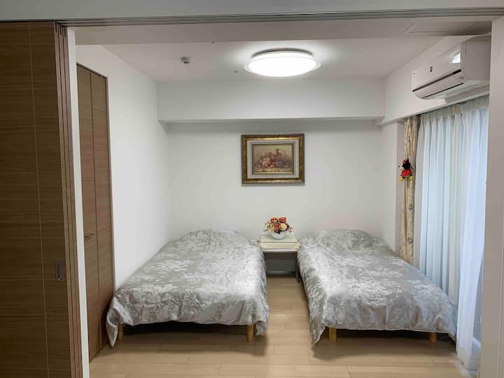 日本橋站走路1分鐘11 F灘波心齋橋5分鐘道頓堀黑門市場2分鐘。去京都奈良神户便利。樓下有便利店 - Osaka