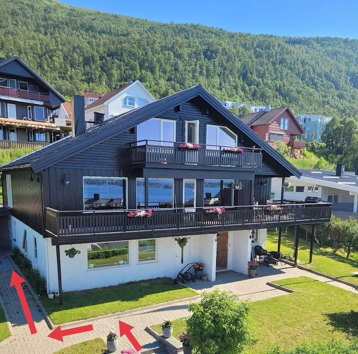 2 Bedroom Apartment In Tromsdalen, Rein - Tromsø