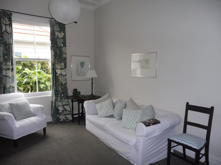 Charming Haven In Ponsonby Cottage - Auckland
