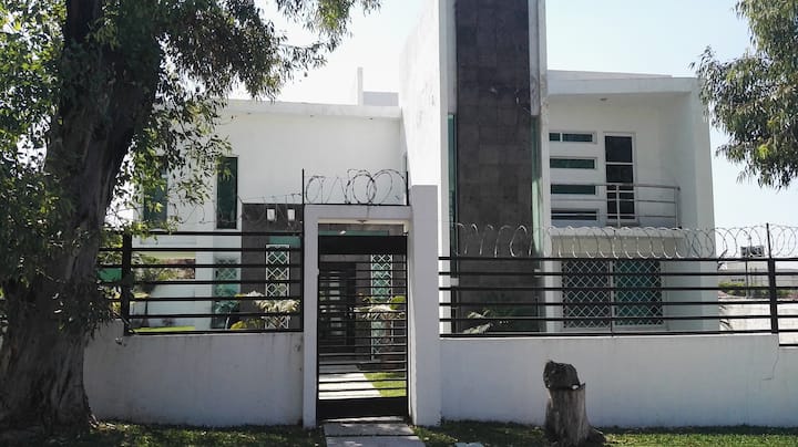 Casa Del áRbol - Cocoyoc