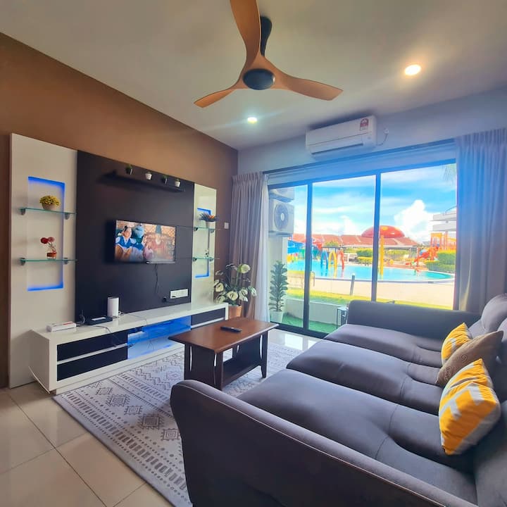 Gfloorpoolside@waterparkmanhattanipoh - Menglembu