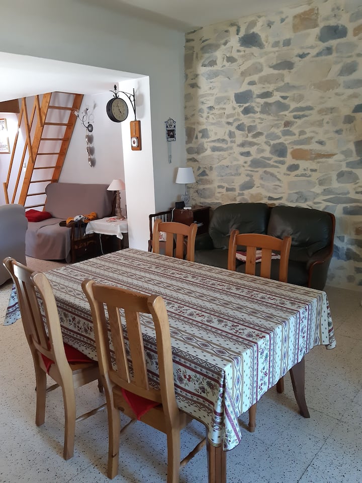Maison De Village Au Coeur De La Vaunage - Calvisson