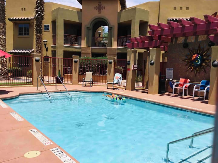 Luxury 2 Bedroom 2 Bathroom Condo With The Pool - Las Cruces, NM