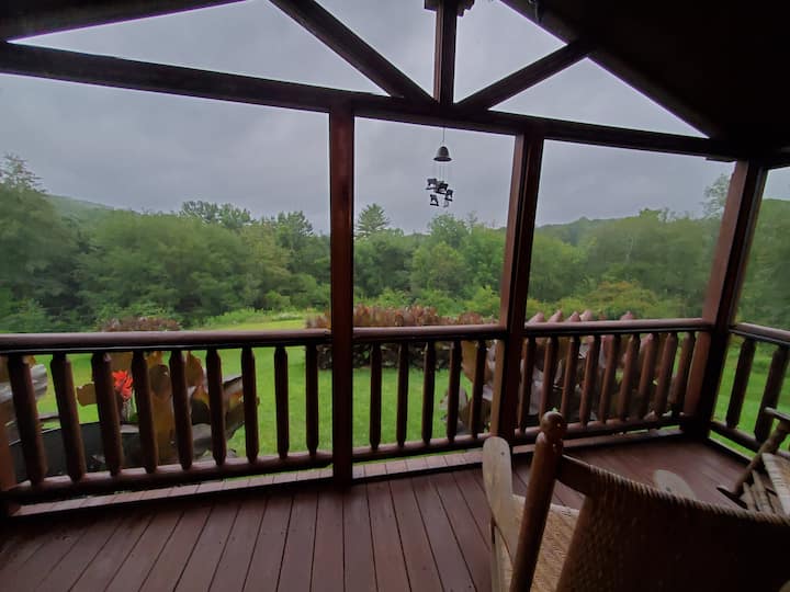 Country Cabin By The Lake - Connecticut