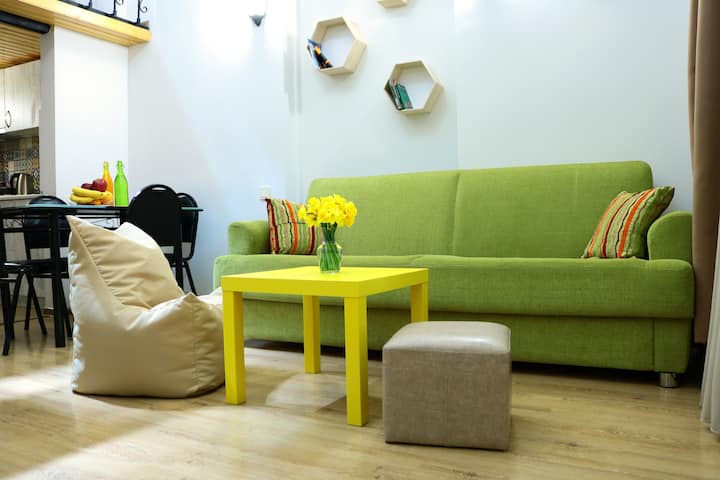 ✺✹Apartment In Old Batumi/cruize Port, Local Charm - Georgia