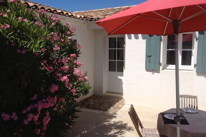 Petite Maison De Charme En Bord De Piste Cyclable - Le Bois-Plage-en-Ré