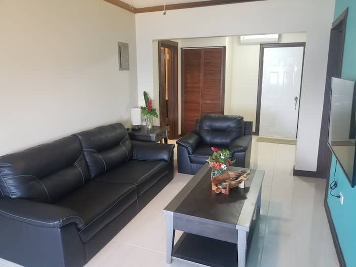 Inn The Town - Apt #1 - Port Antonio