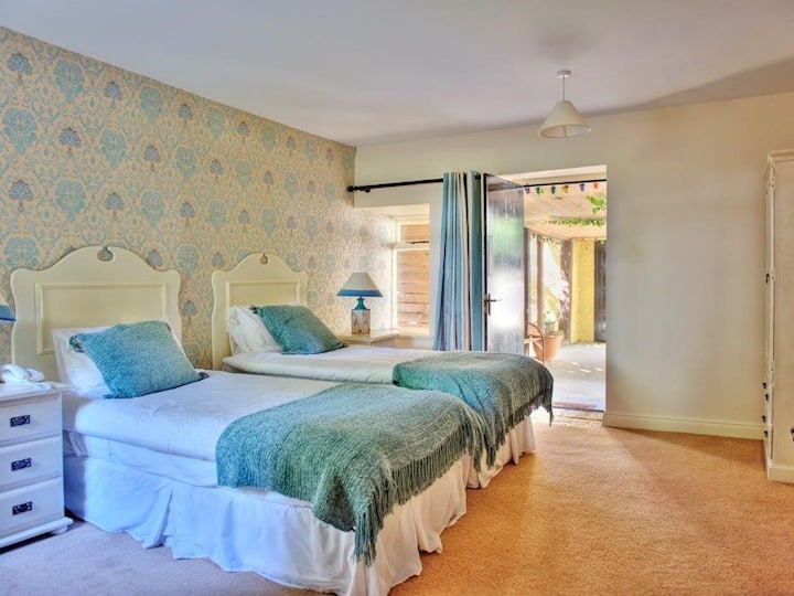 Ensuite Twin Room In Carrygerry Country House - Shannon