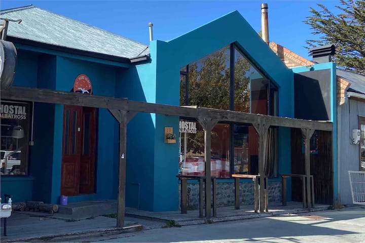 Comoda Habitación De Hostal Puerto Natales - Puerto Natales