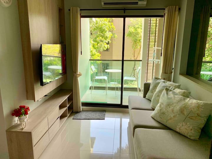 A Cozy Room On The Beach/private Wifi In The Room - Cha-am