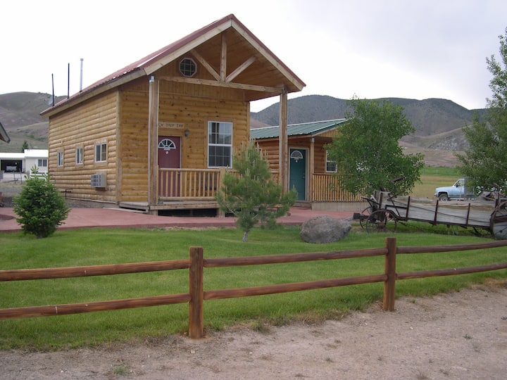 Dew Drop Inn - Fremont Indian State Park and Museum, Sevier