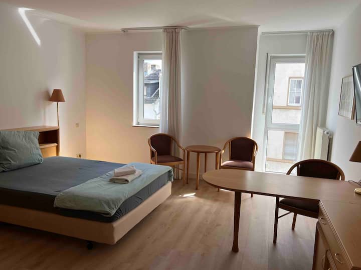 Zentral, Hell Und Ruhig Gelegen - Offenbach