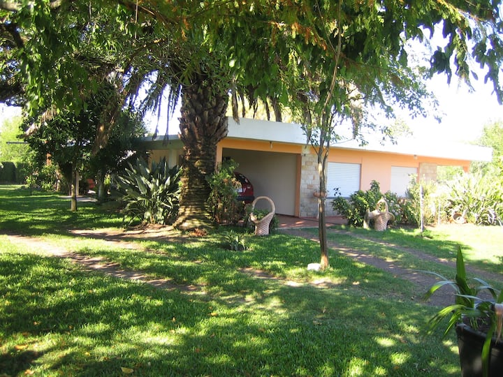 Hermosa Casa En Termas Del Dayman Gran Jardin!!! - Concordia