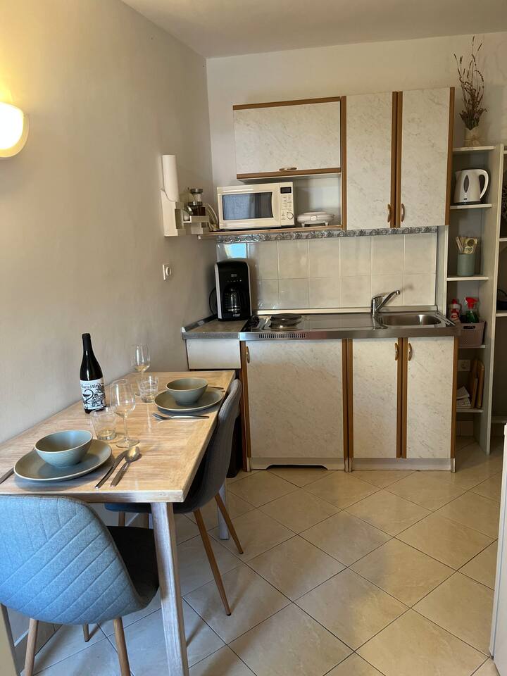 2+1 Studio Apartment With Patio, Wifi, Ac - Jezera