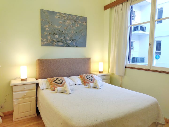 Excellent Apartment In The Heart Of Recoleta - アルゼンチン