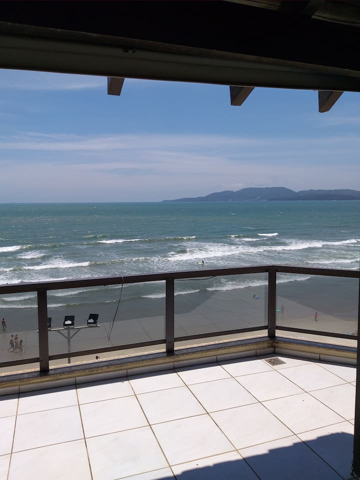 Apartamento De Cobertura, Frente Mar C/ 02 Suítes - Porto Belo