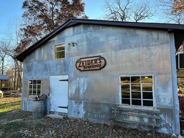 The Bunkhouse - Bear Lake, Kansas
