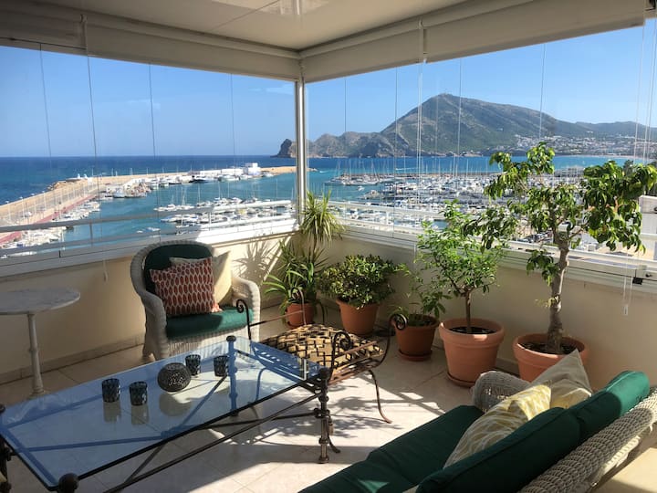 Frontline Penthouse With Panoramic Seaview - Altea