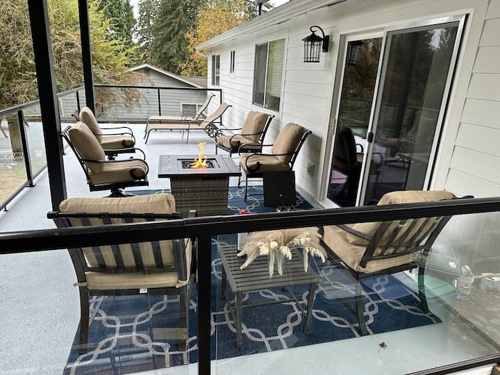 Kirkland Home Near Juanita Beach | King Bed - Redmond, WA