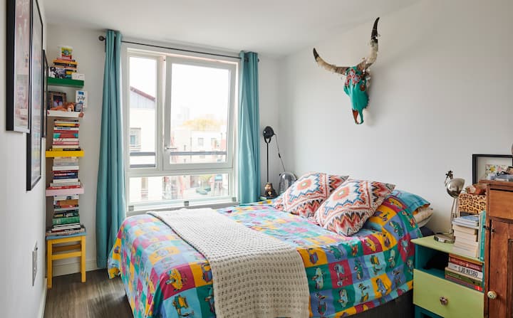 Stylish Brand New London Flat (Up To 4 People) - London, UK