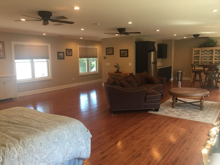 Sweet Suite - Saratoga Springs, NY