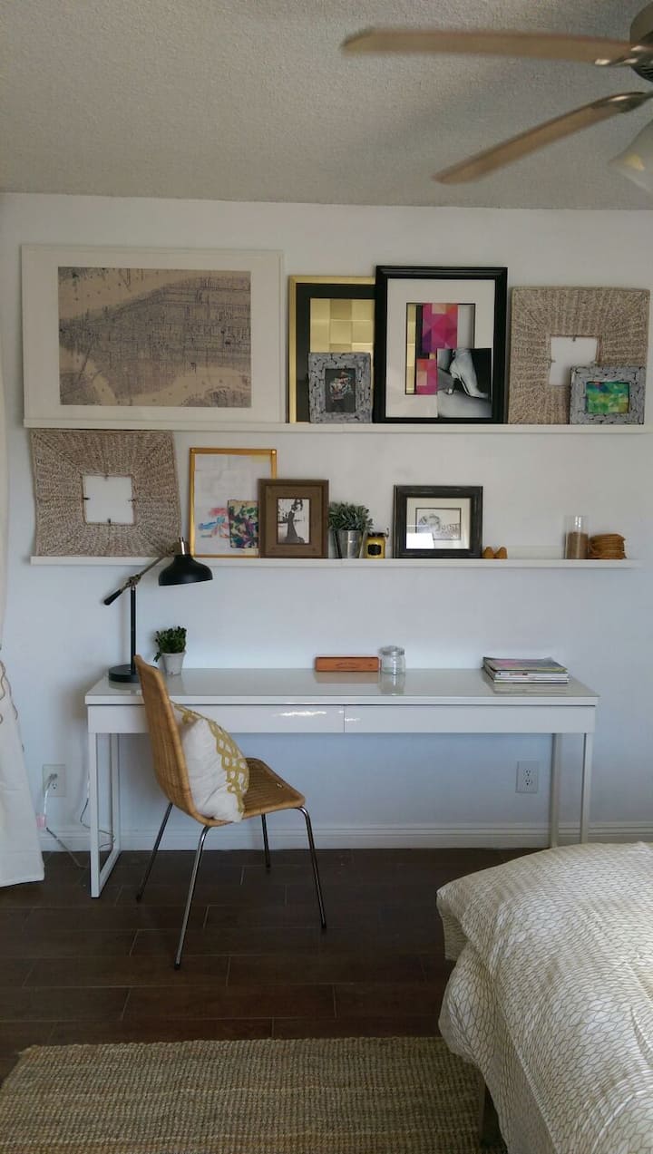 Chic, Private & Cozy La Home - Koreatown - Los Angeles