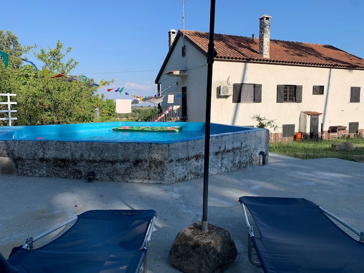 Quinta Privada Vedada Com Piscina - Fundão