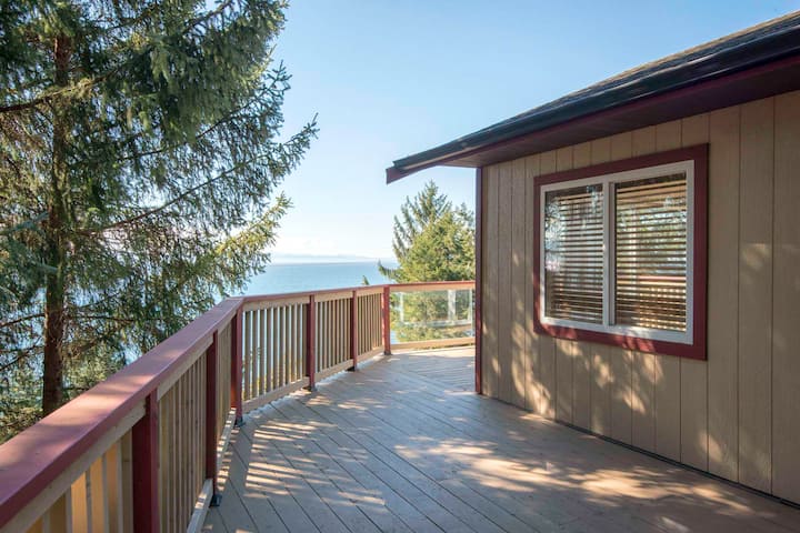 Olympic View - Vancouver Island