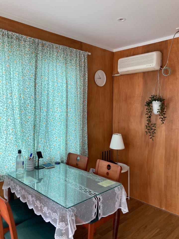 Independent 2 Rooms On The 2nd Floor. - Jeju