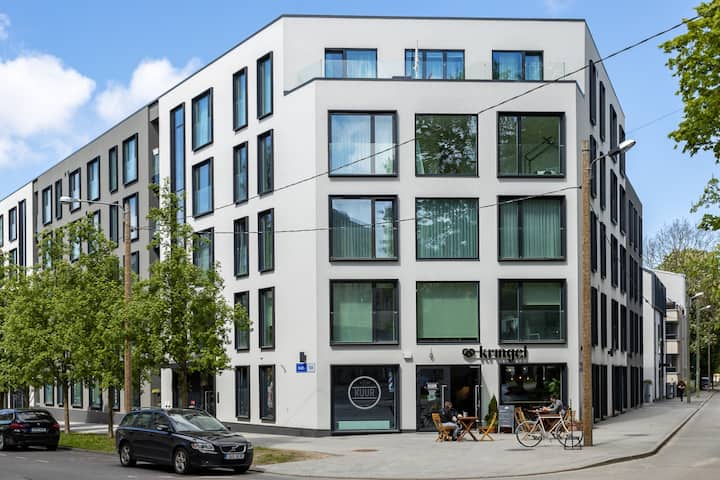 Bright, Newly Furnished Apt In Tallinn City Centre - Tallinn