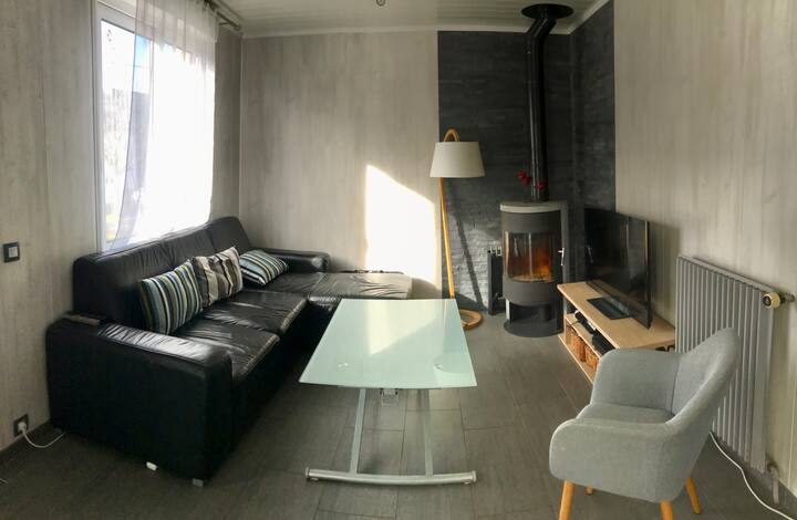Chambre Dans Maison Chaleureuse Proche De Rennes. - Le Verger