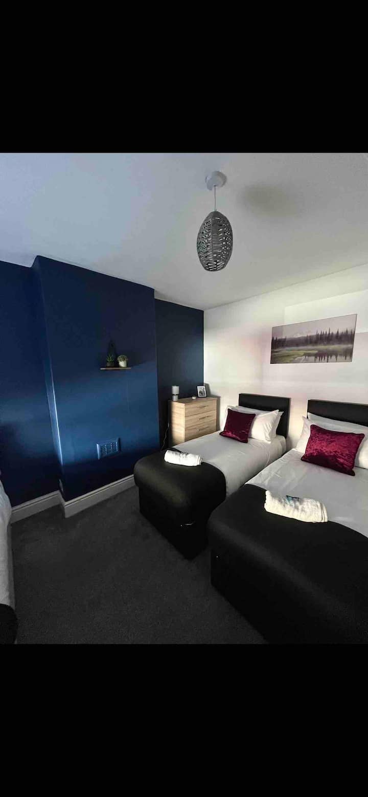 Cosy Accommodation Next To Warrington Hospital - Warrington