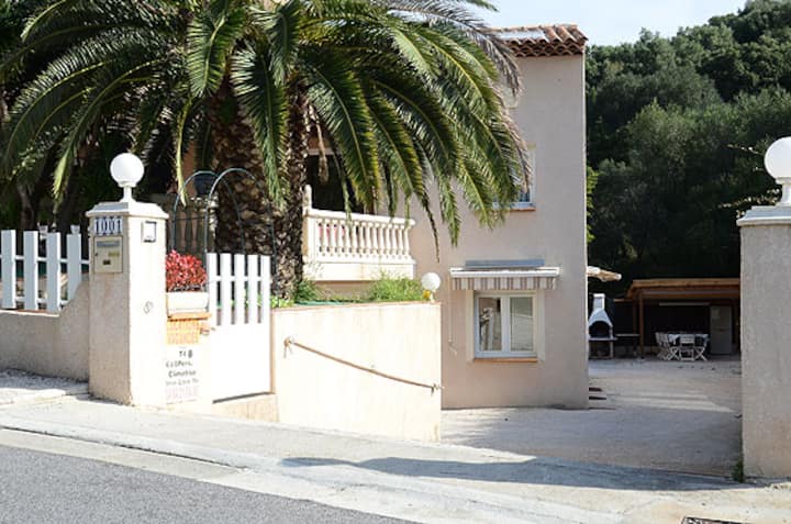 Location Bormes Les Mimosas  Prévu Pour Handicapés - Le Lavandou