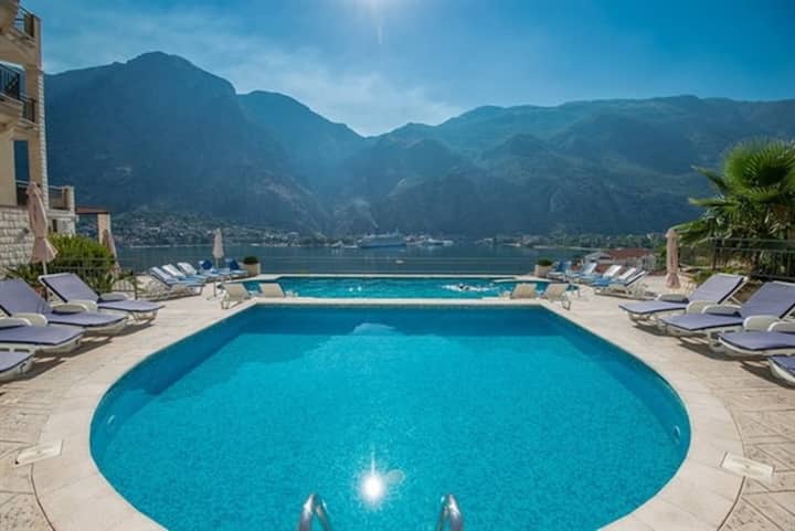Best Sea View Ever - Kotor
