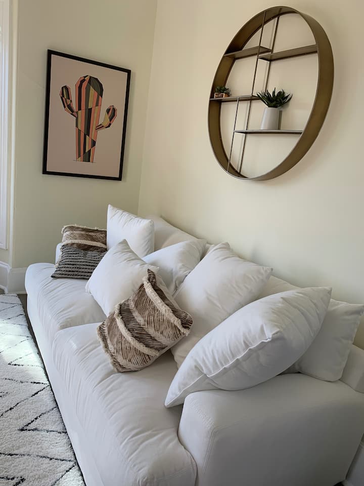 Lower Pacific Heights Victorian Apartment (1 Bd) - San Francisco, CA