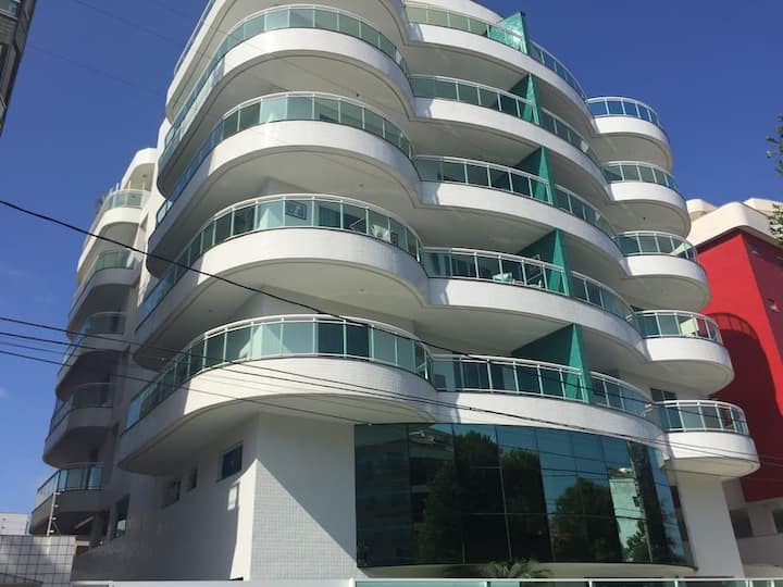 Apartamento à 100 Metros Da Praia!! - Cabo Frio