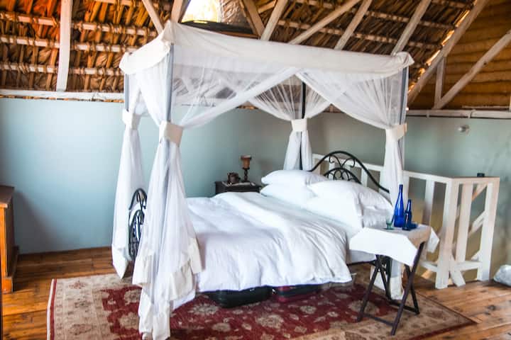 Chic Chateau's Master Suite, Jacmel - Haïti