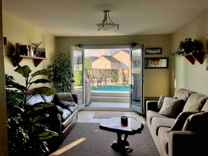 Close To Parks, Shopping And Hospital. - Vernon, BC, Canada