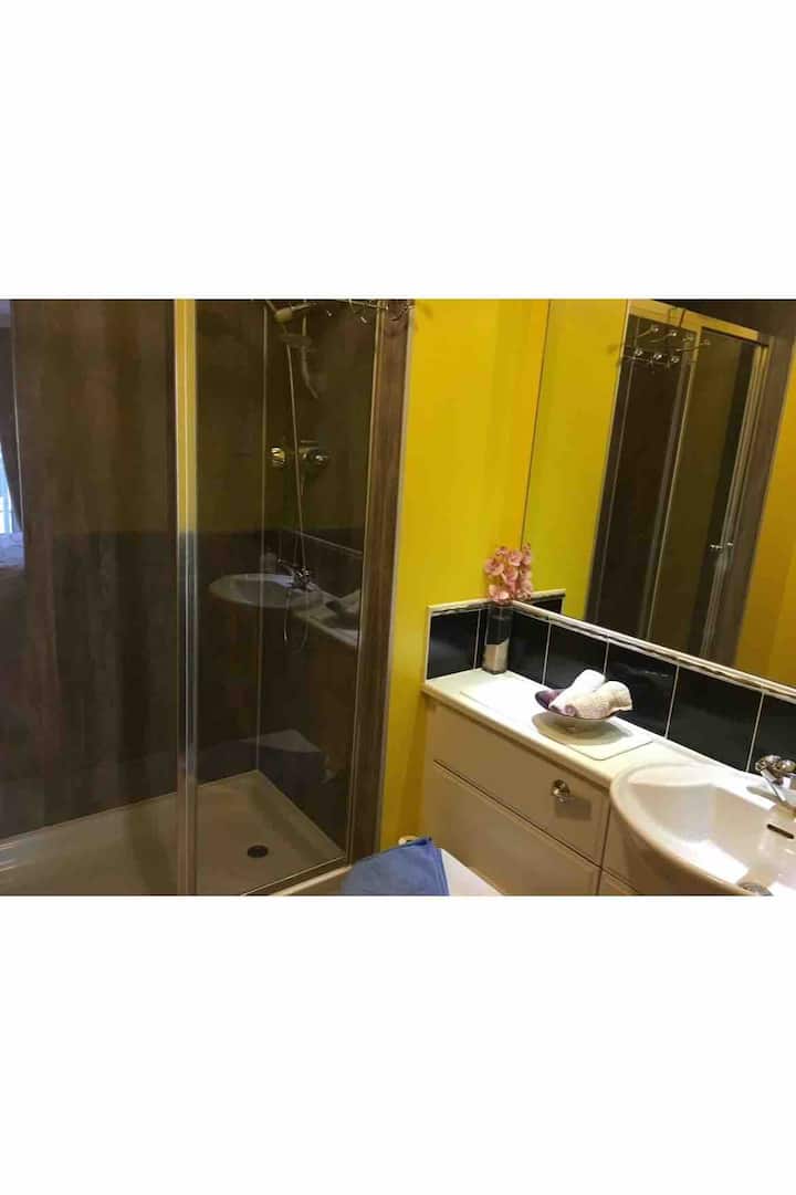 Modern 2 Bedroom Apartment - Edimburgo
