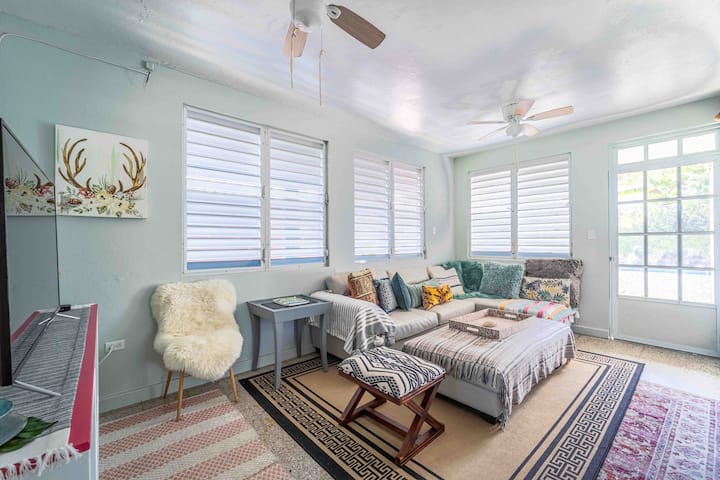 The Babanees - Bummer Hill's Boho Chic Surf Casa - Rincón