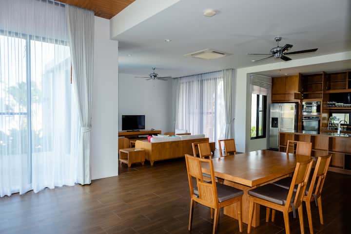 8. Най Харн. Вилла для отличного отдыха. 3 спальни - Kata Beach