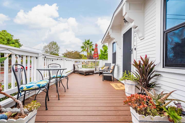 Pet-friendly Blanca Bungalow Artist Retreat - San Diego