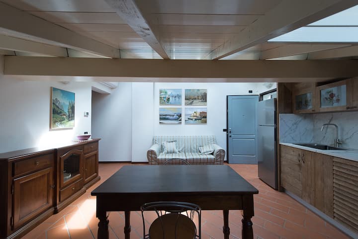 Gymnasium Business Flat - Crema