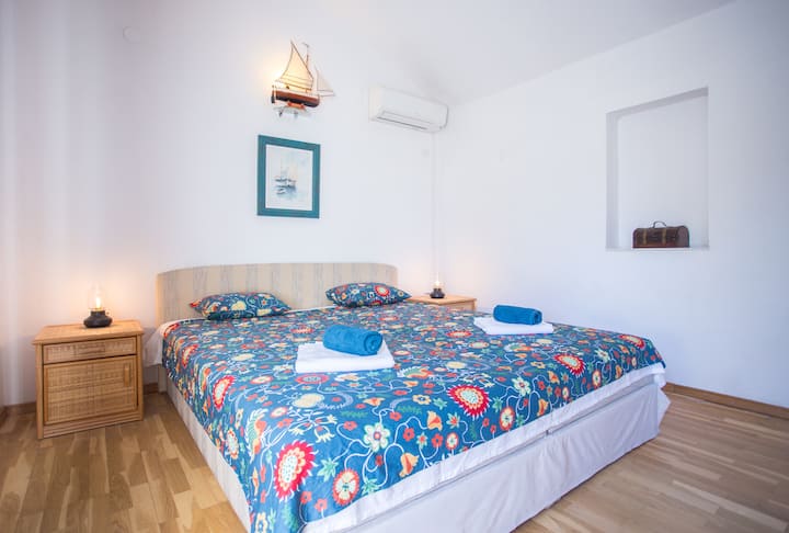 Villa Lapis Vis - Vis