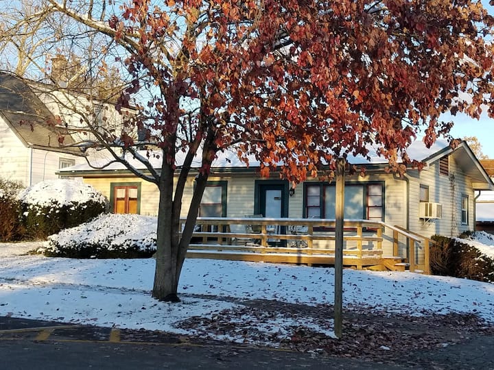 Little Nashville Town House I - Nashville, IN