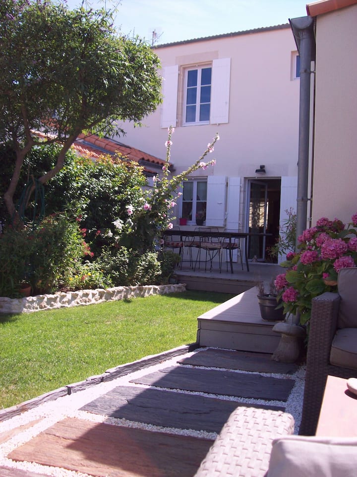 Maison D'architecte Pour Les Vacances - La Rochelle