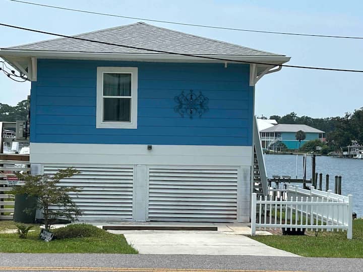 Private Guesthouse Cozy Cabana On The Bayou. - Warrington, FL